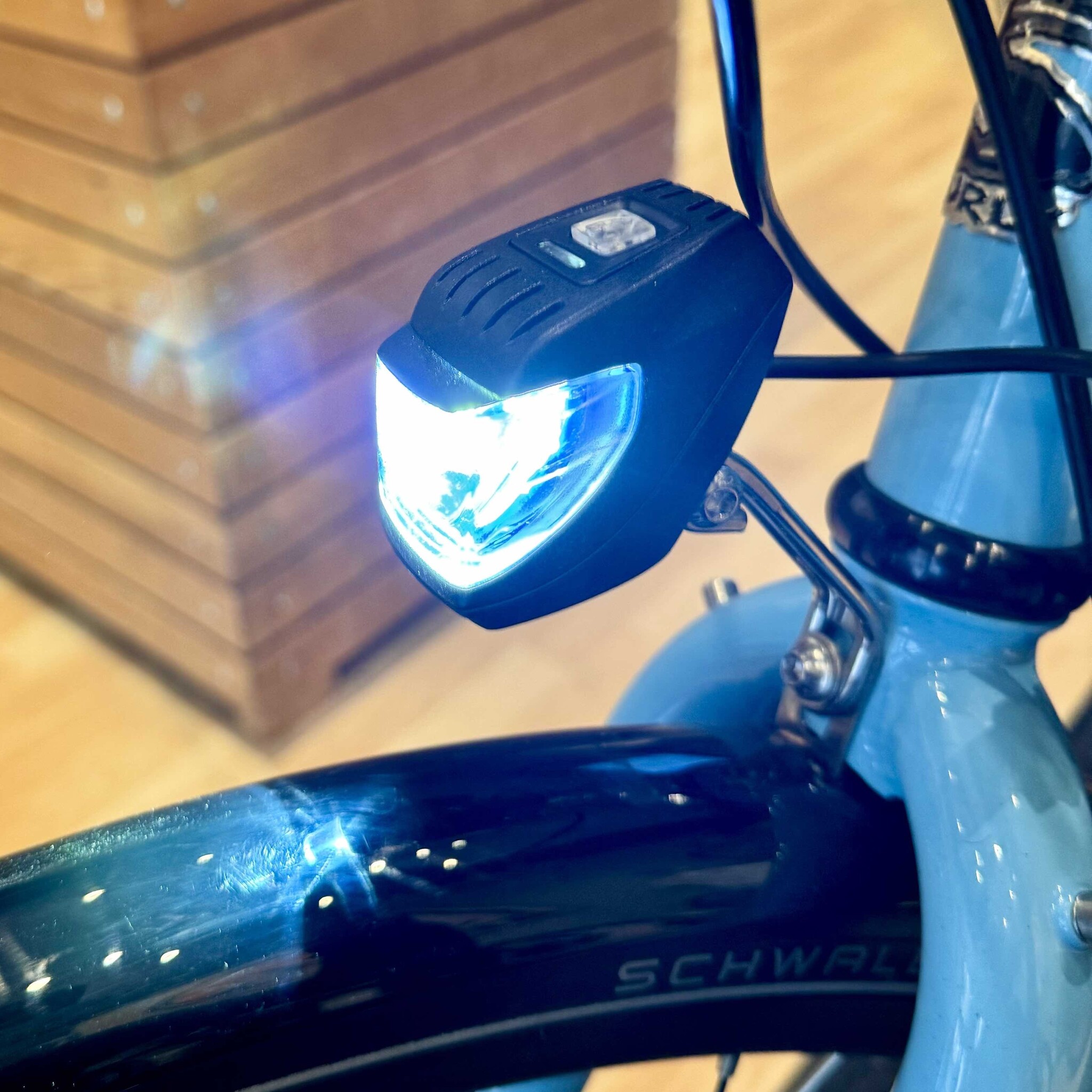 Roxim X4EB E-Bike Front Light - Bike Swift