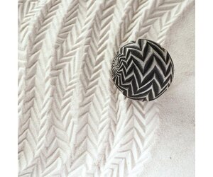 Zig Zag Texture Sphere (Large) - Tucker's Pottery Supplies Inc