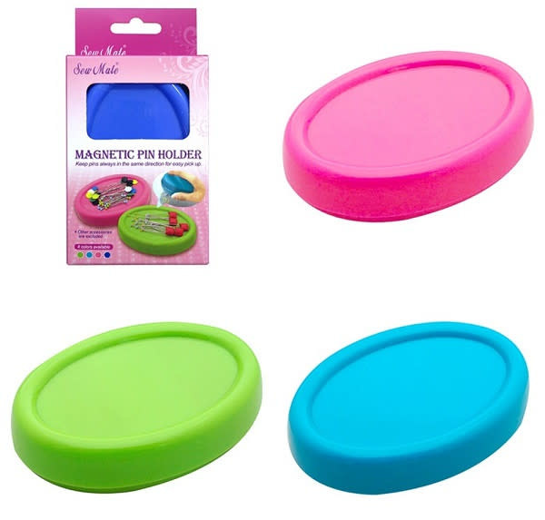 Magntic Pin Holder - Castle Sewing Centre