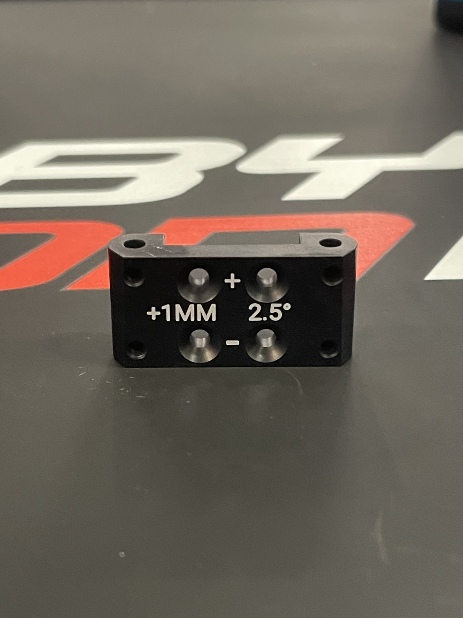 HAB7-001 Hobby Action AE B7 Bulkhead +/-2.5 +1 Black - Hobby Action ...