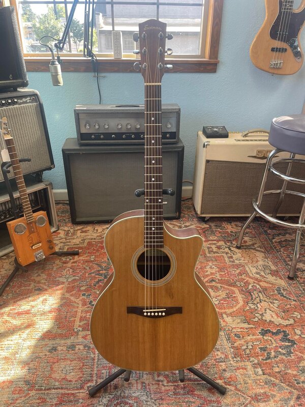 Gabriel's Guitars - Acoustic Guitars For Sale - Gabriel's Guitars