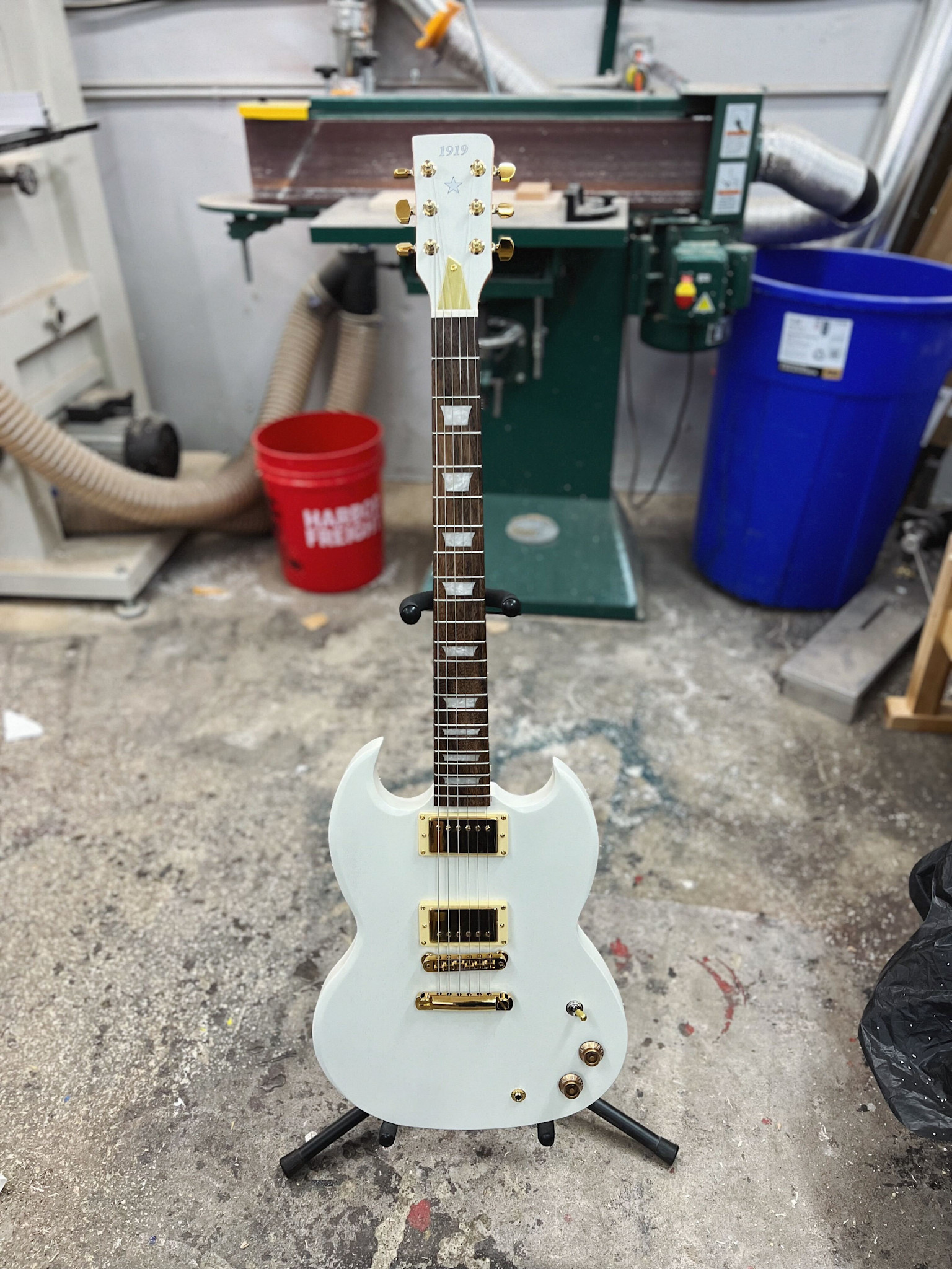 Bloom/1919 Guitars Windsor II DLX, Vintage White Satin Nitro w/ OHSC ...