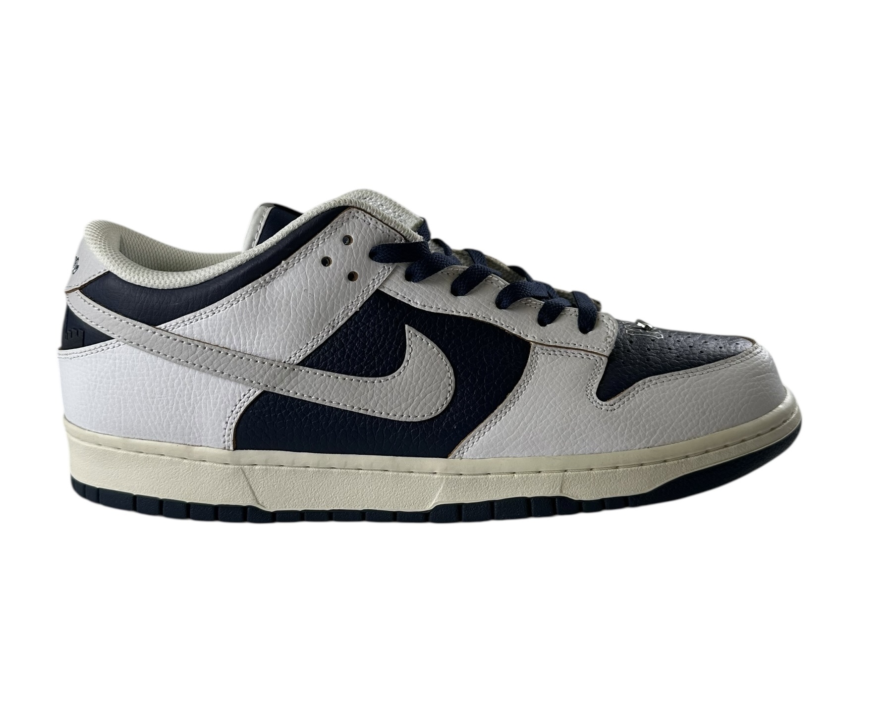 Nike SB Dunk Low Huf New York City - Bring It Back LLC