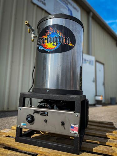 8 GPM Hot Box - (855) C3-SKIDS