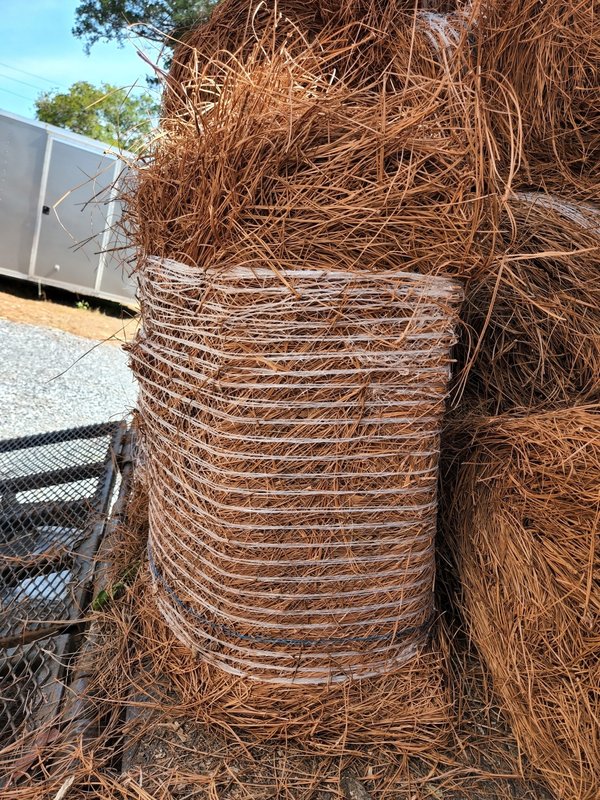 The Straw Farm - The Straw Farm