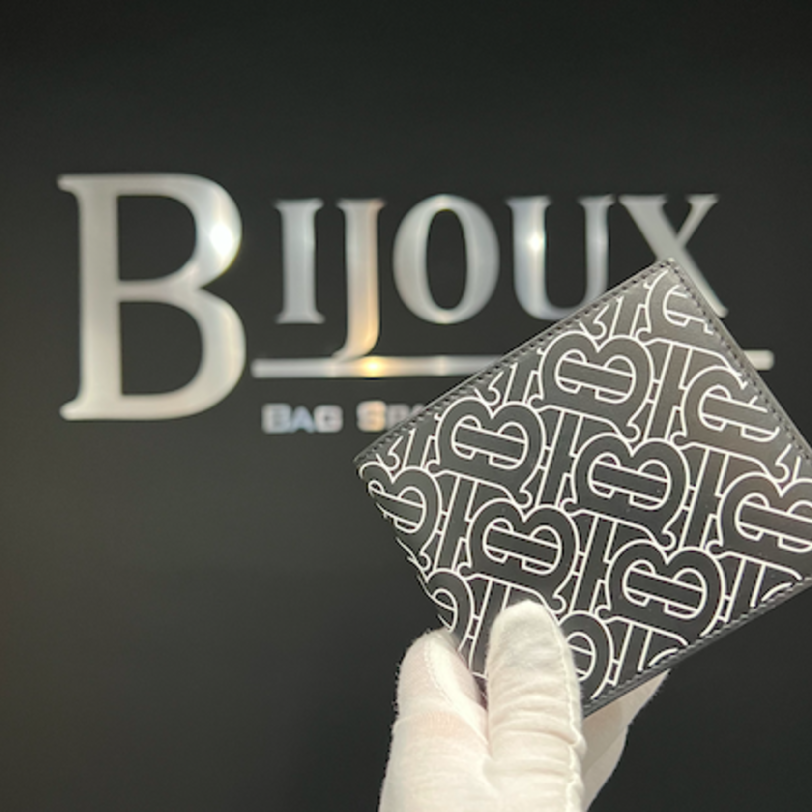 Burberry Monogram Print Wallet - Bijoux Bag Spa & Consignment