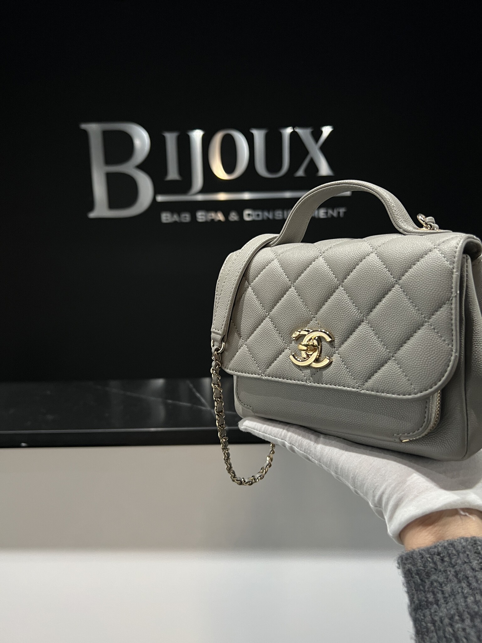 Chanel Business Affinity - Bijoux Bag Spa & Consignment