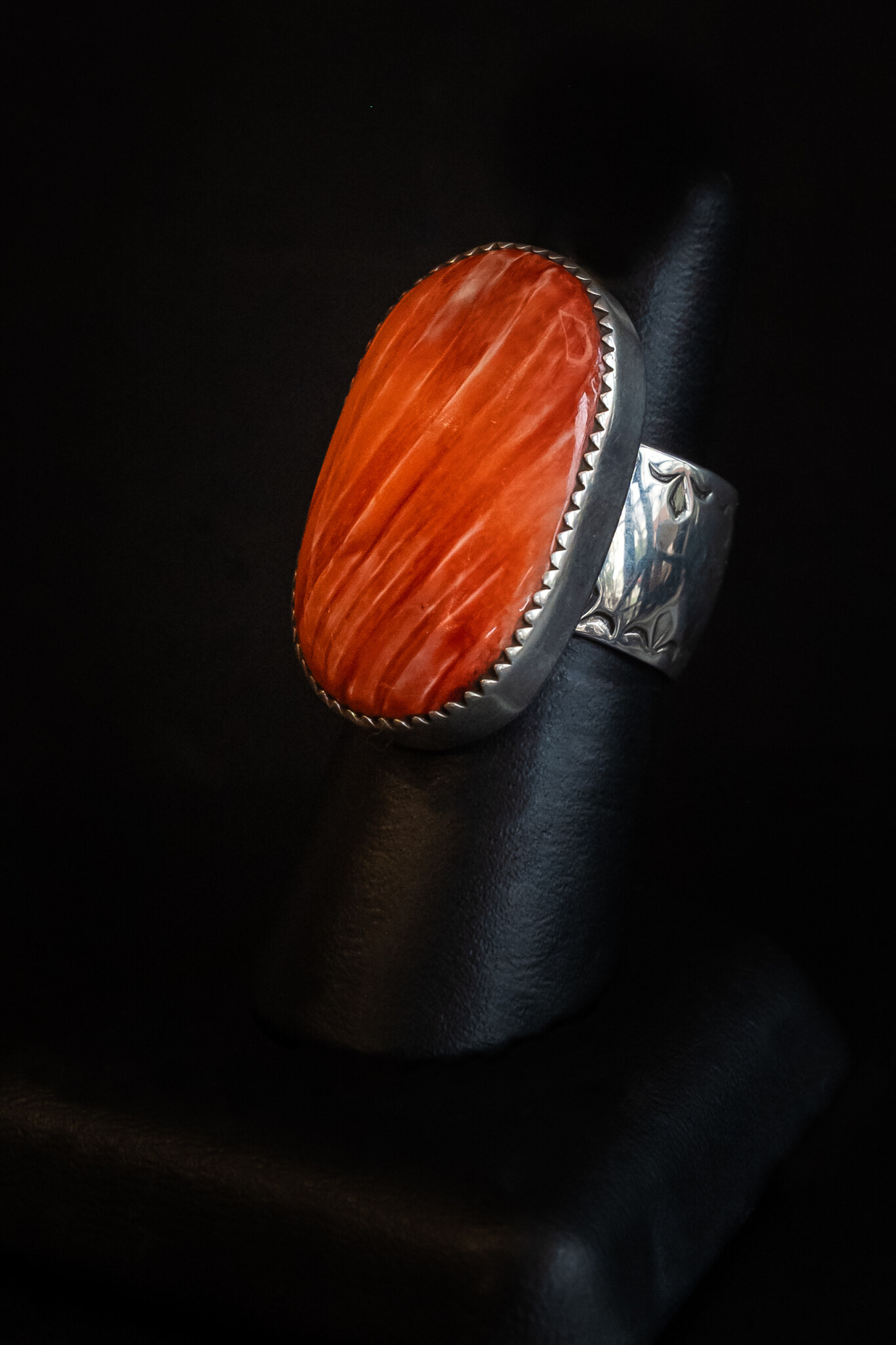 Ring - Spiny Oyster/Daniel Coriz - Colorado Retail Collection