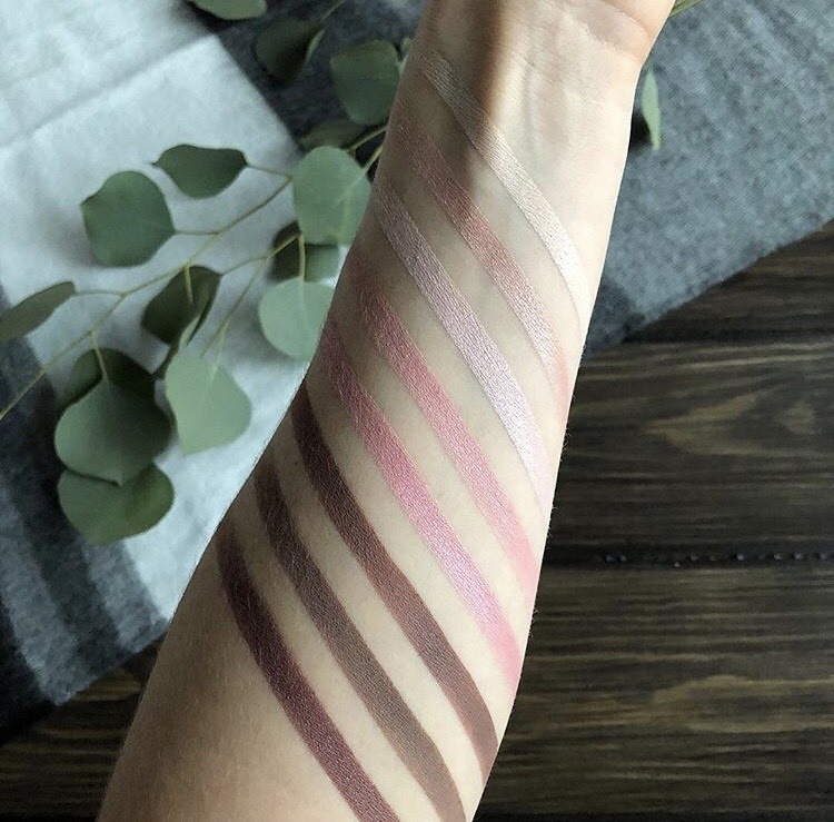 Clouded (Matte) Pressed Eye Eye Color & Compact Combo - Parlor No. 3