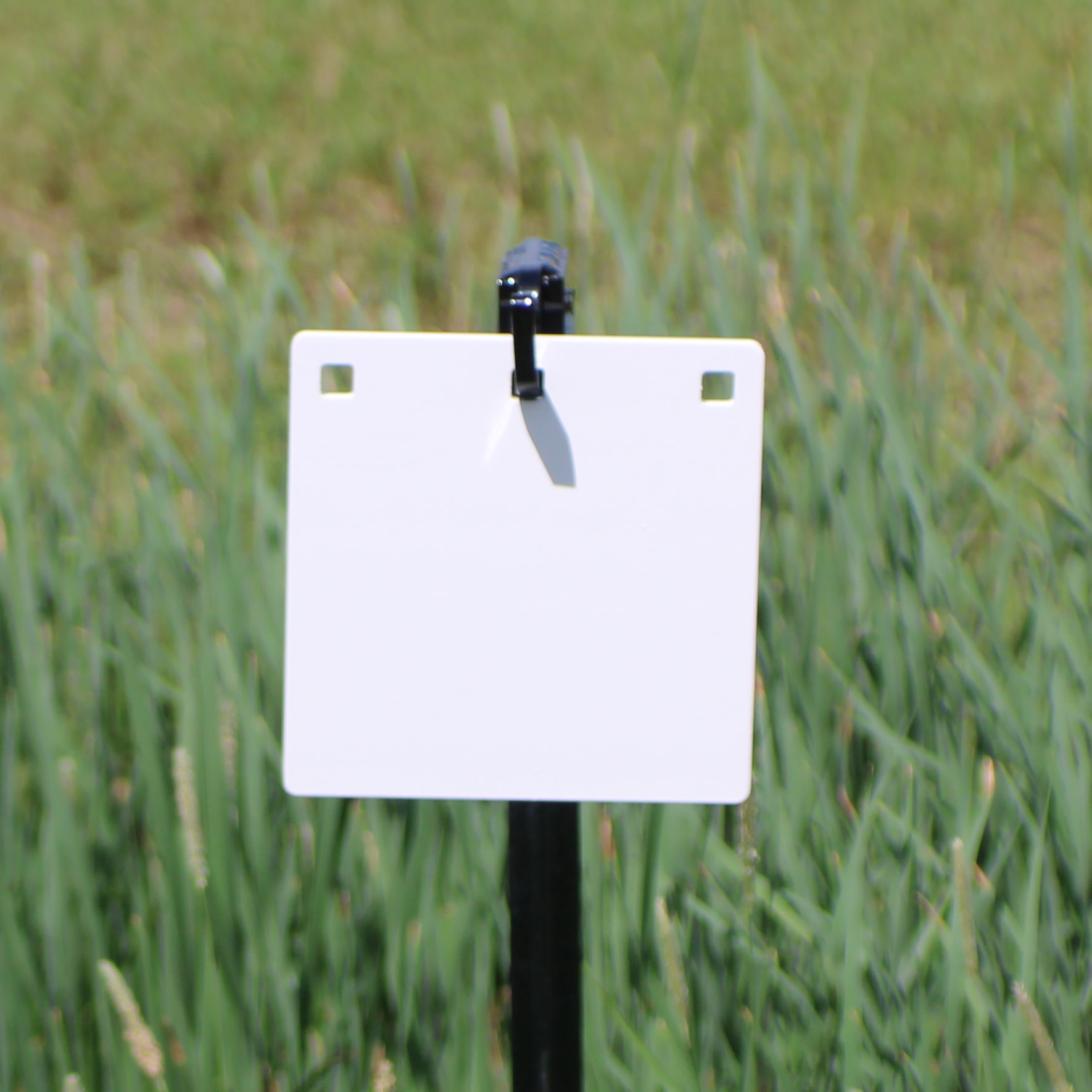 AR500 STEEL RIFLE TARGET, 1/2”, SQUARE GONG, 8”, WHITE - Engage Precision