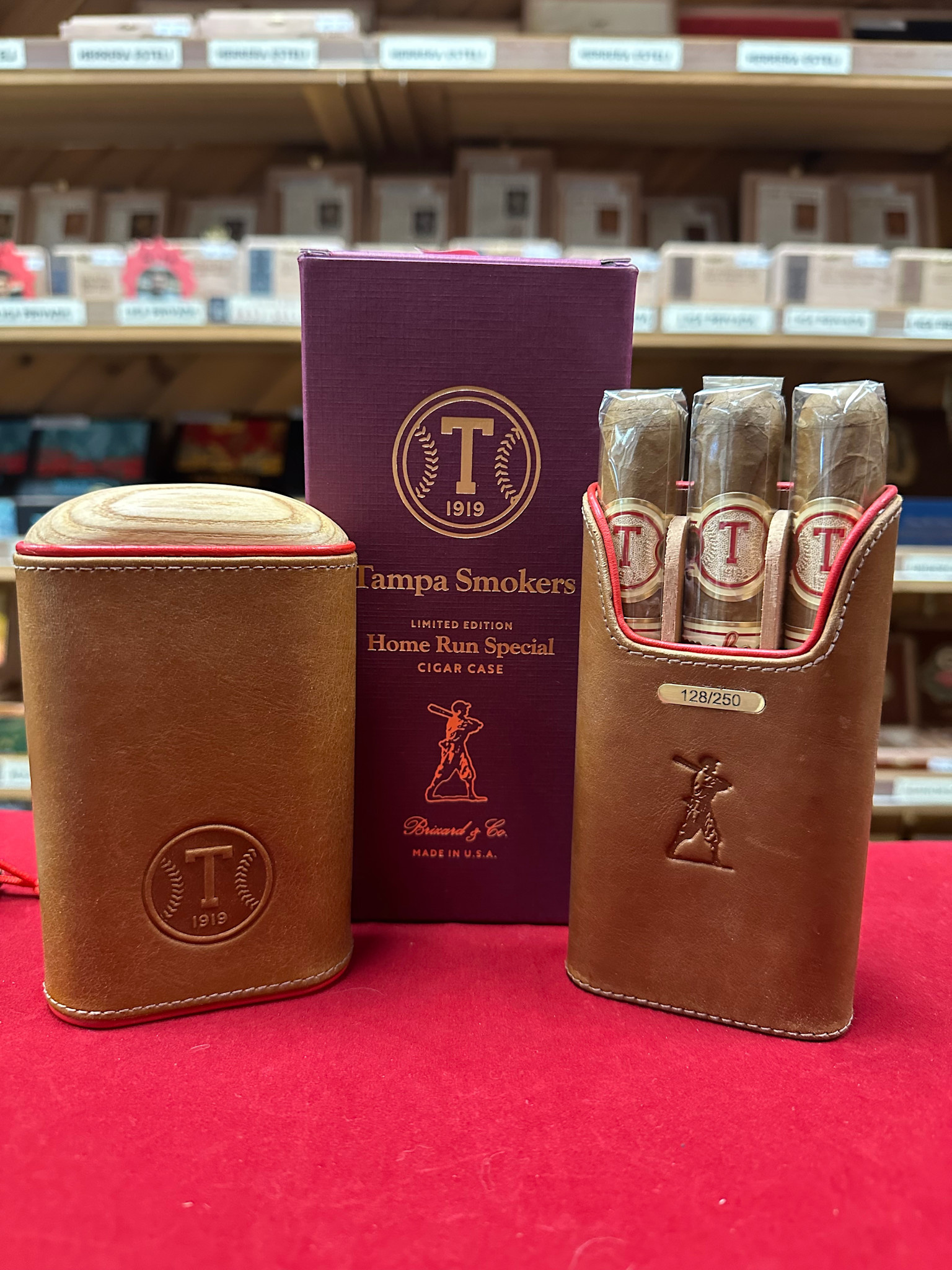 Tampa Smokers Leather Case With 3 Cigars - Cigar Box PA