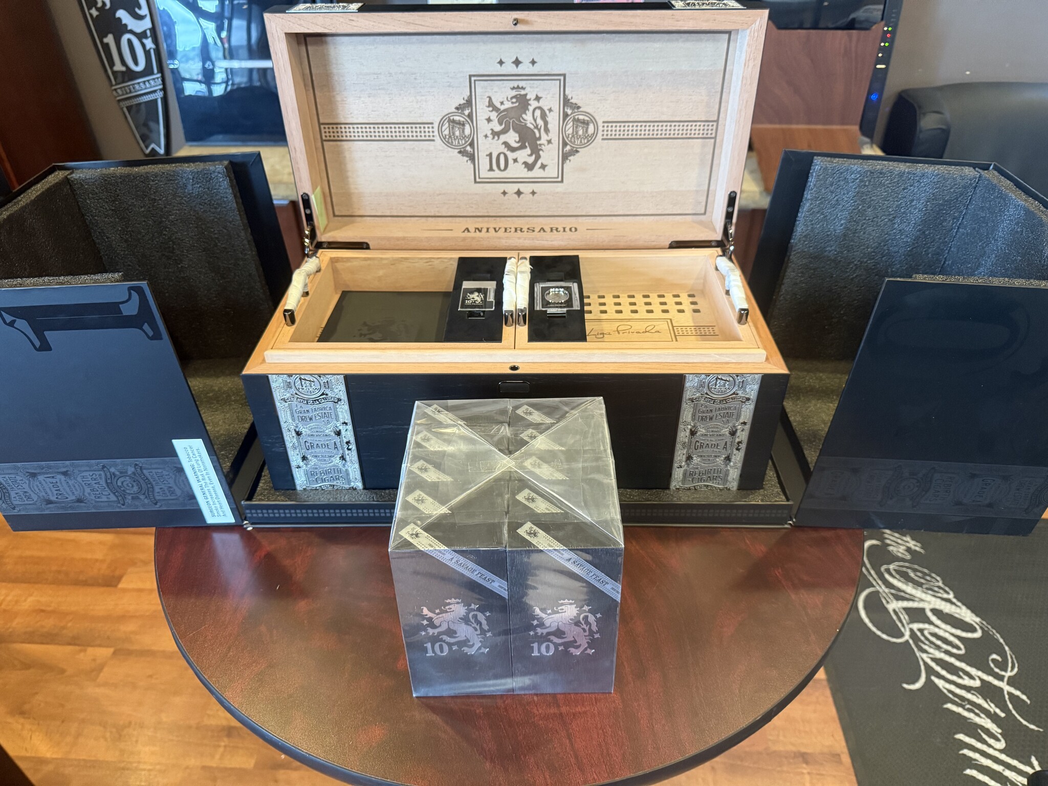Liga Privada 10 S.T. Dupont Collection - Cigar Box PA