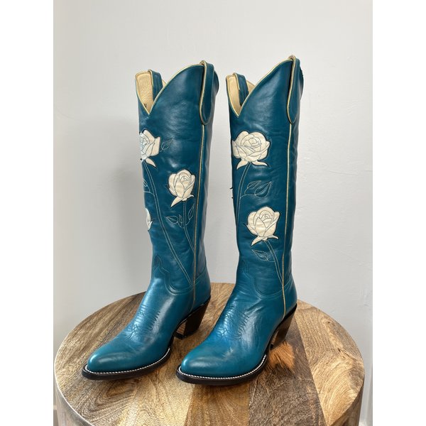 Fraulein Boot Company - Four One Nine