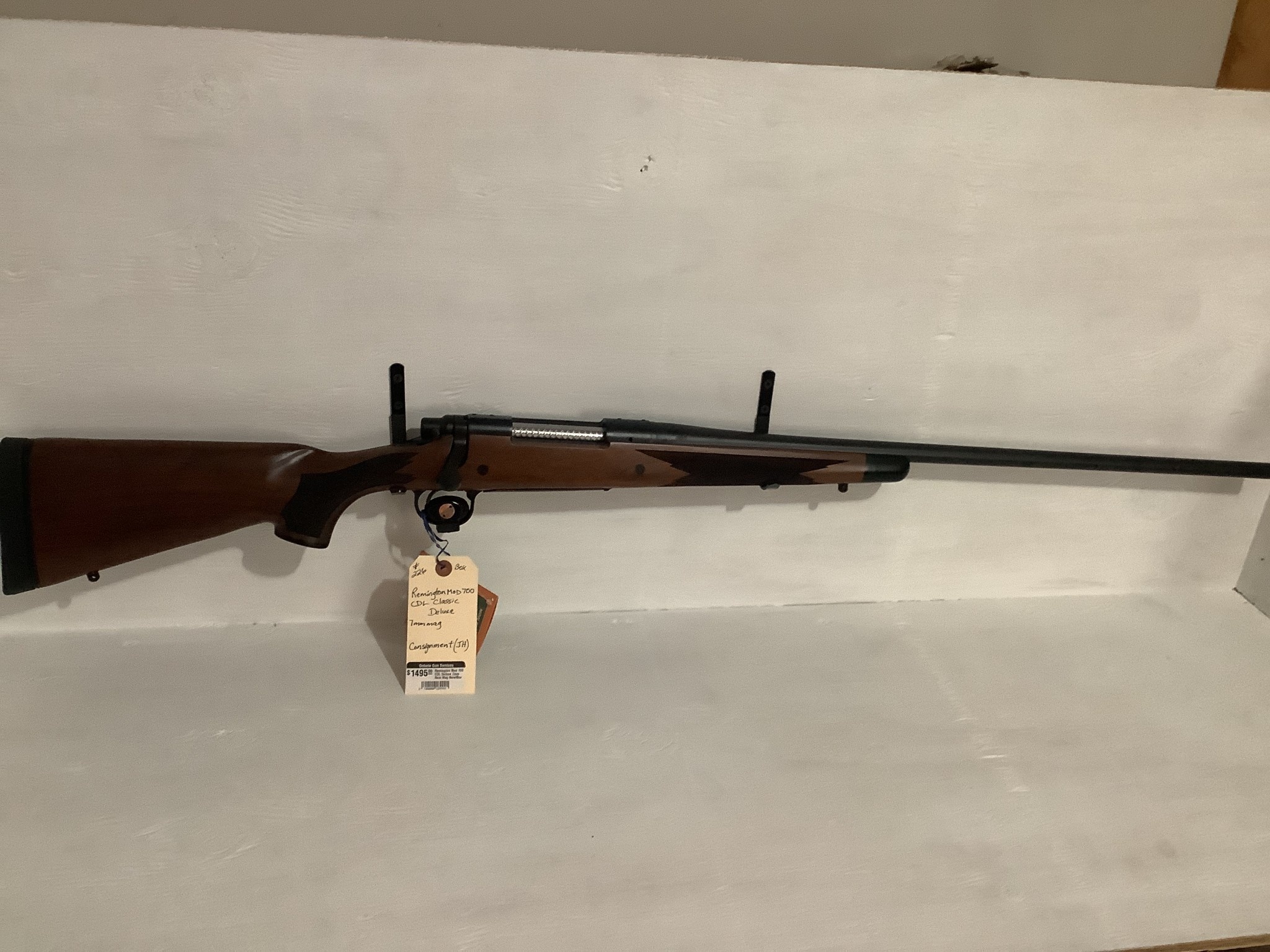 Remington Mod 700 CDL Deluxe 7mm Rem Mag New/Box - Ontario Gun Services