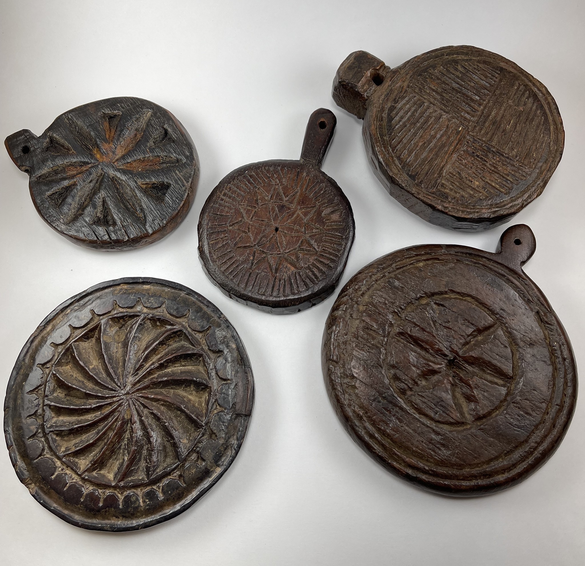 BISCUIT MOLD - InHouse Interiors
