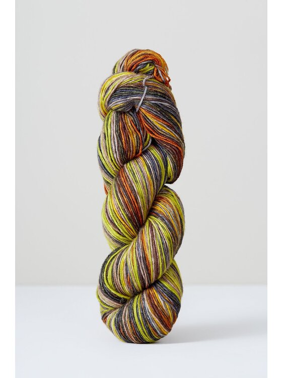 Urth Yarn - Sealed with a Kiss