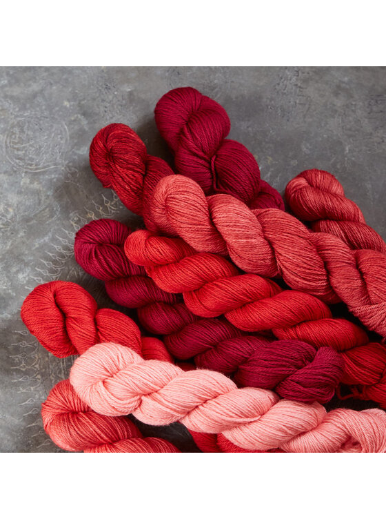 Urth Yarn - Sealed with a Kiss
