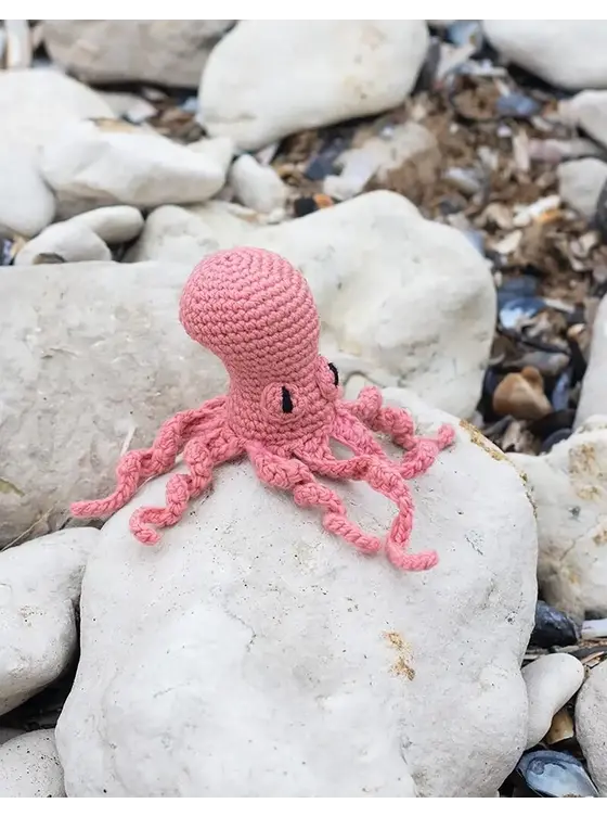 TOFT - Sealed with a Kiss