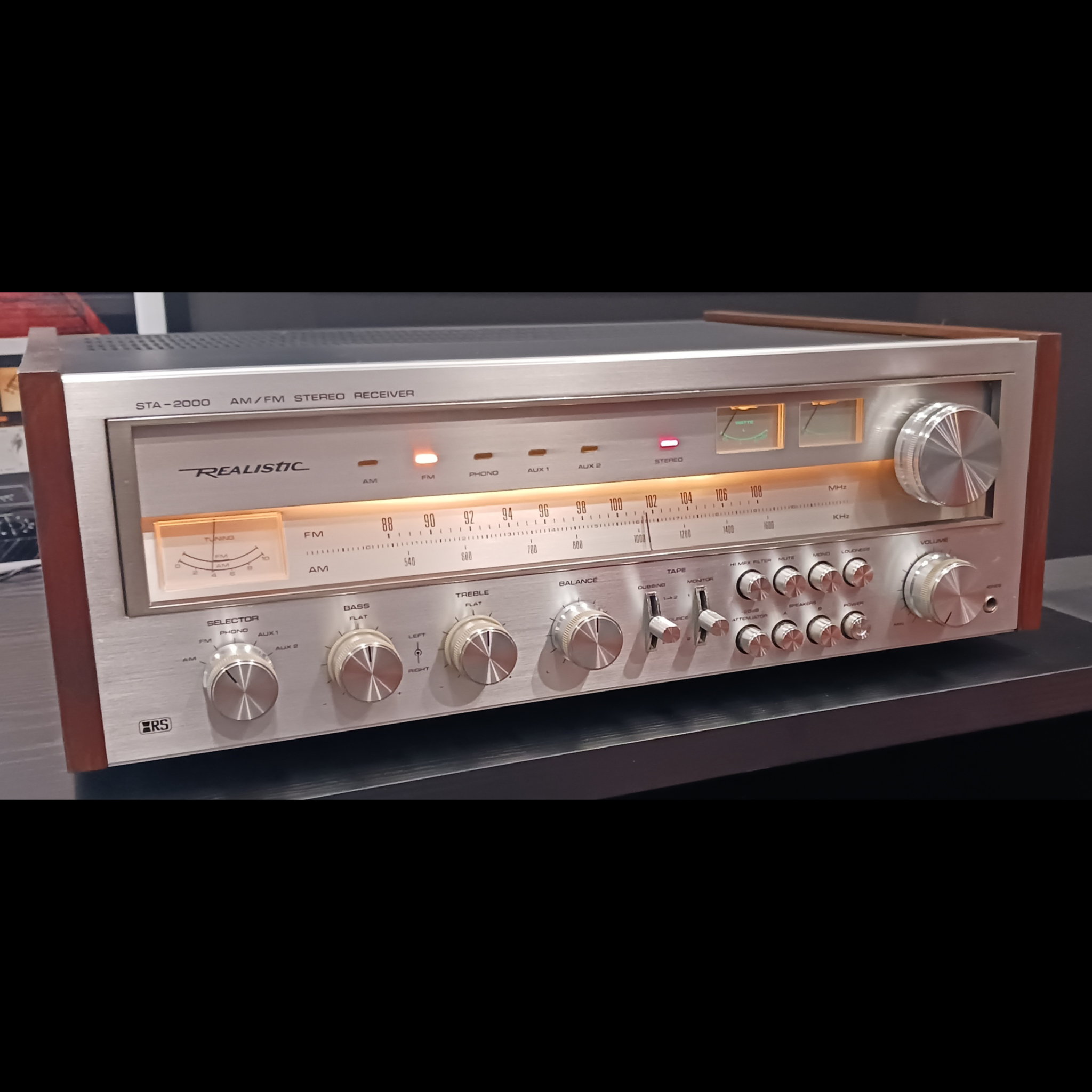 Realistic STA 2000 Receiver - J & A Stereo+