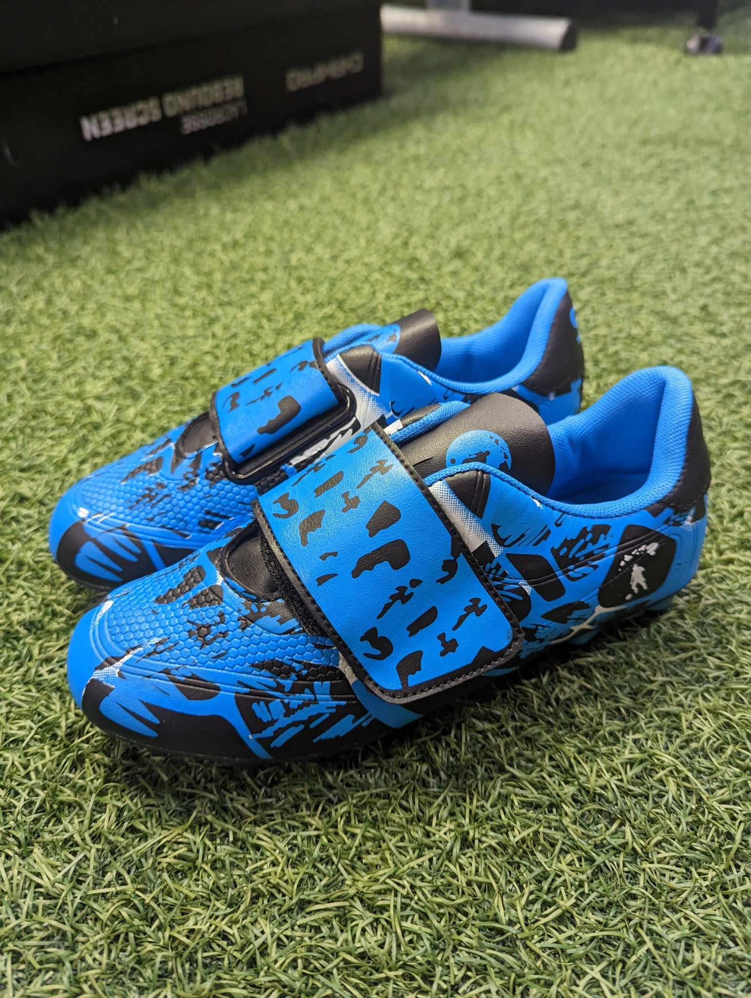 Soccer Locker Soccer Locker Velcro Kids Cleats - Soccer Locker Hawaii