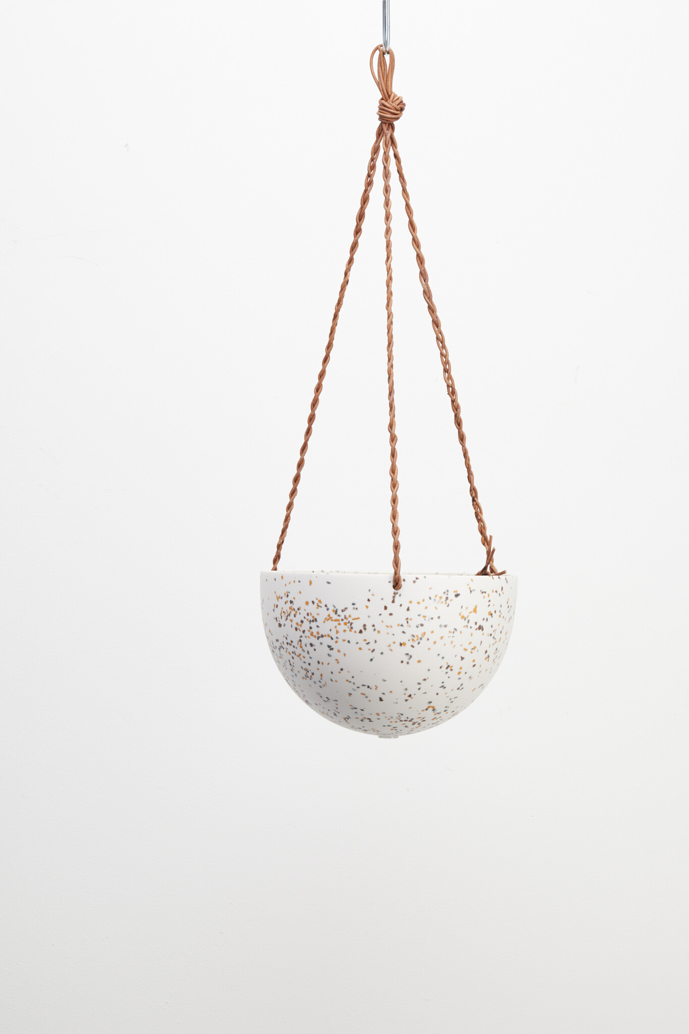 Capra Designs - Hanging Dome Large - Urban Gardener