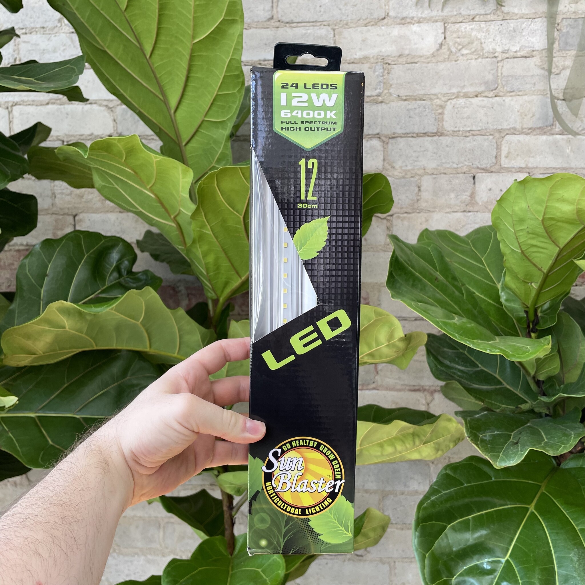 Lighting: Sunblaster LED system 12" - Urban Gardener