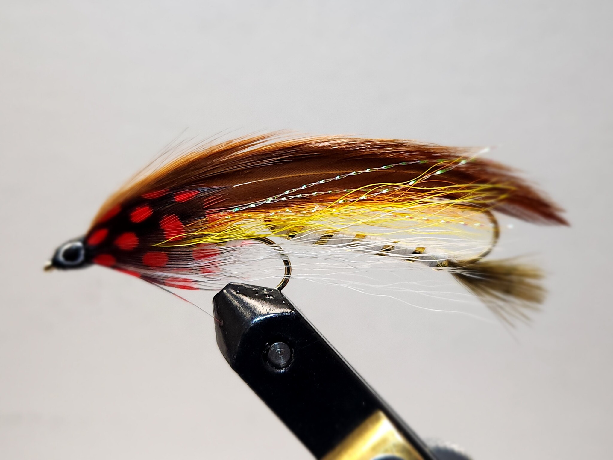 Mouche Streamer Brown Trout Tandem Hameçon #4 - Pronature Plessisville ...