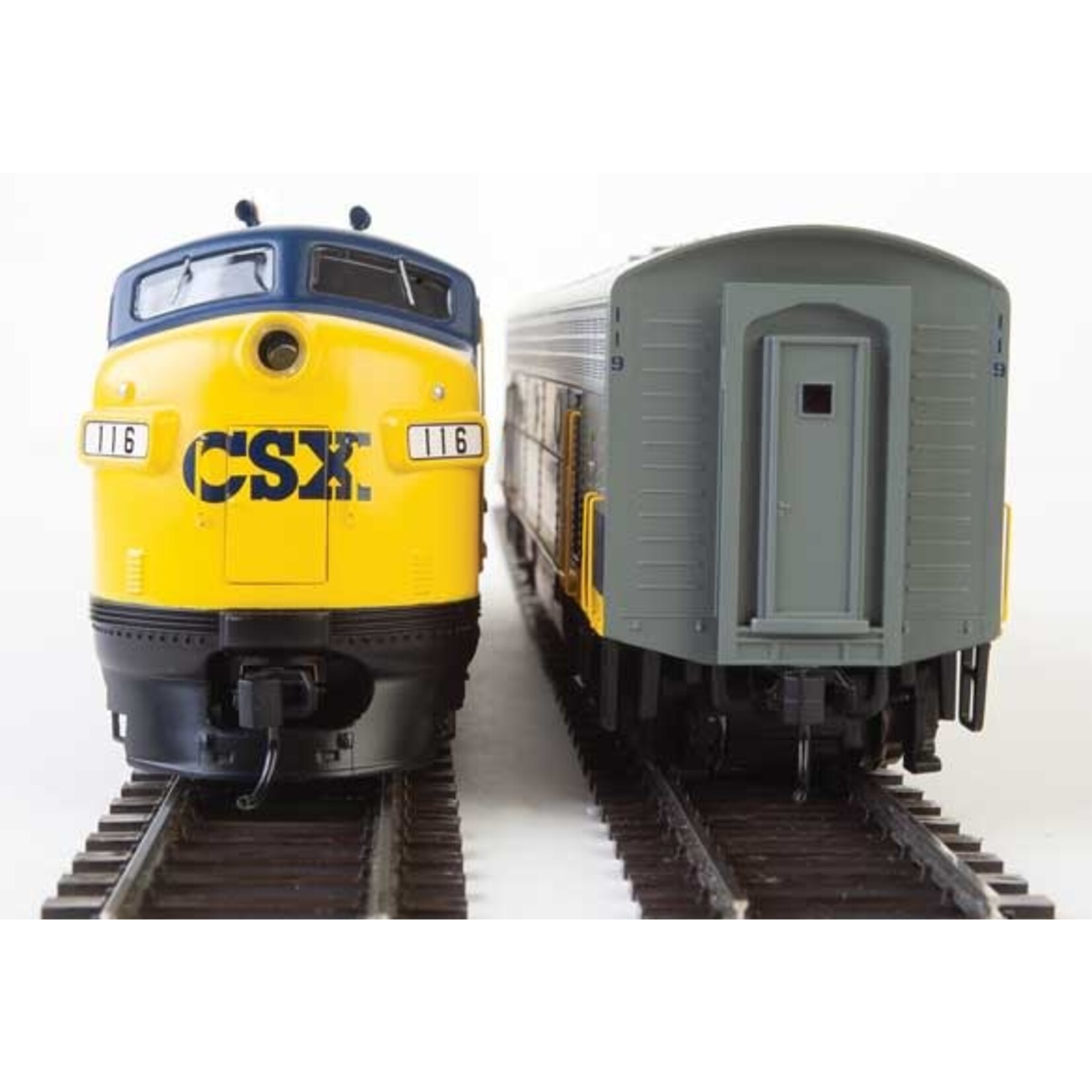 Walthers 9109939 HO CSX AB Set - Chuck's Trains & Hobby Depot