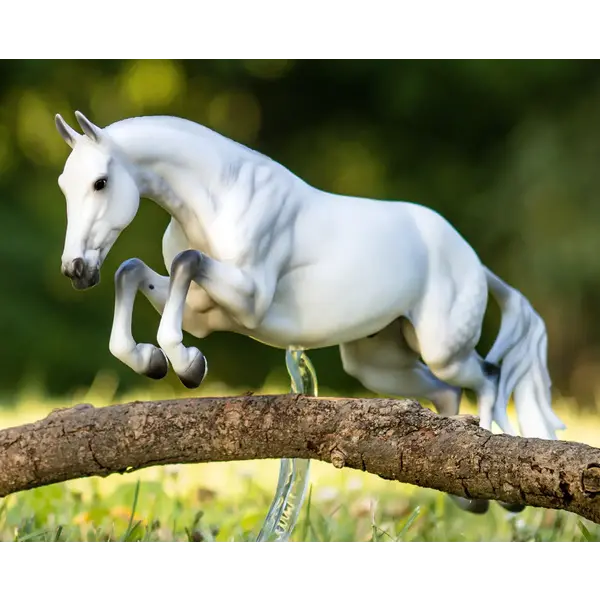 Breyer Horses - Chuck's Trains & Hobby Depot