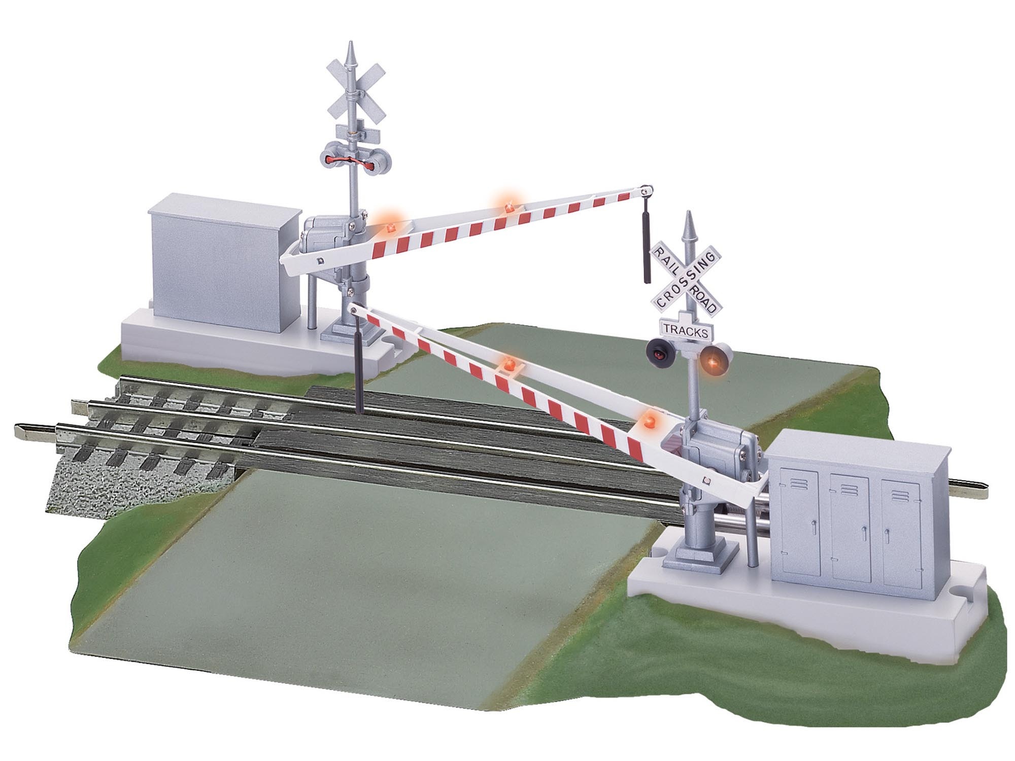 Lionel 612062 O FasTrack Grade Crossing with Gates - Chuck's Trains ...