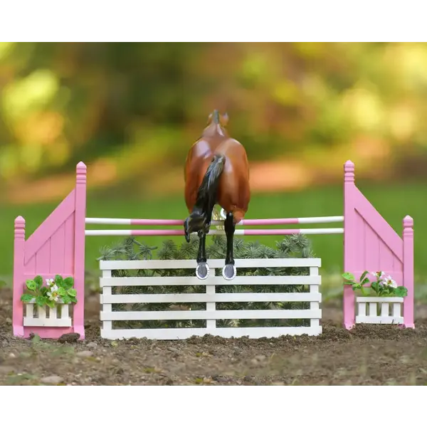 Breyer Horses - Chuck's Trains & Hobby Depot