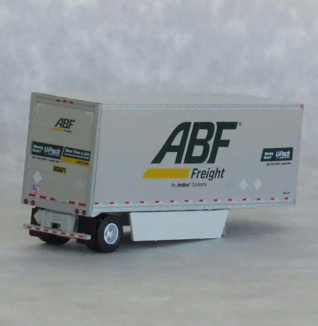 4289308 28' PUP Trailer ABF #82769 - Chuck's Trains & Hobby Depot