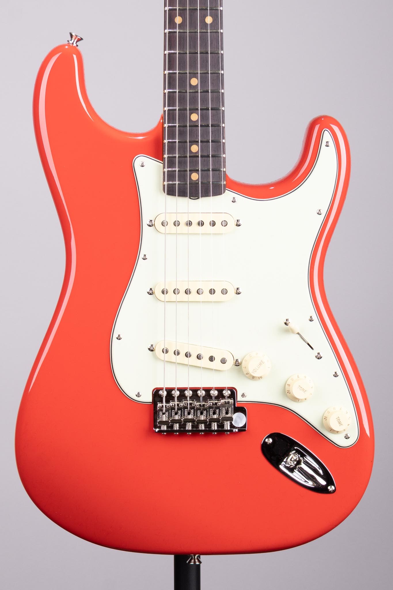 Fender American Vintage II 1961 Stratocaster - Fiesta Red Guitar - Roxy ...